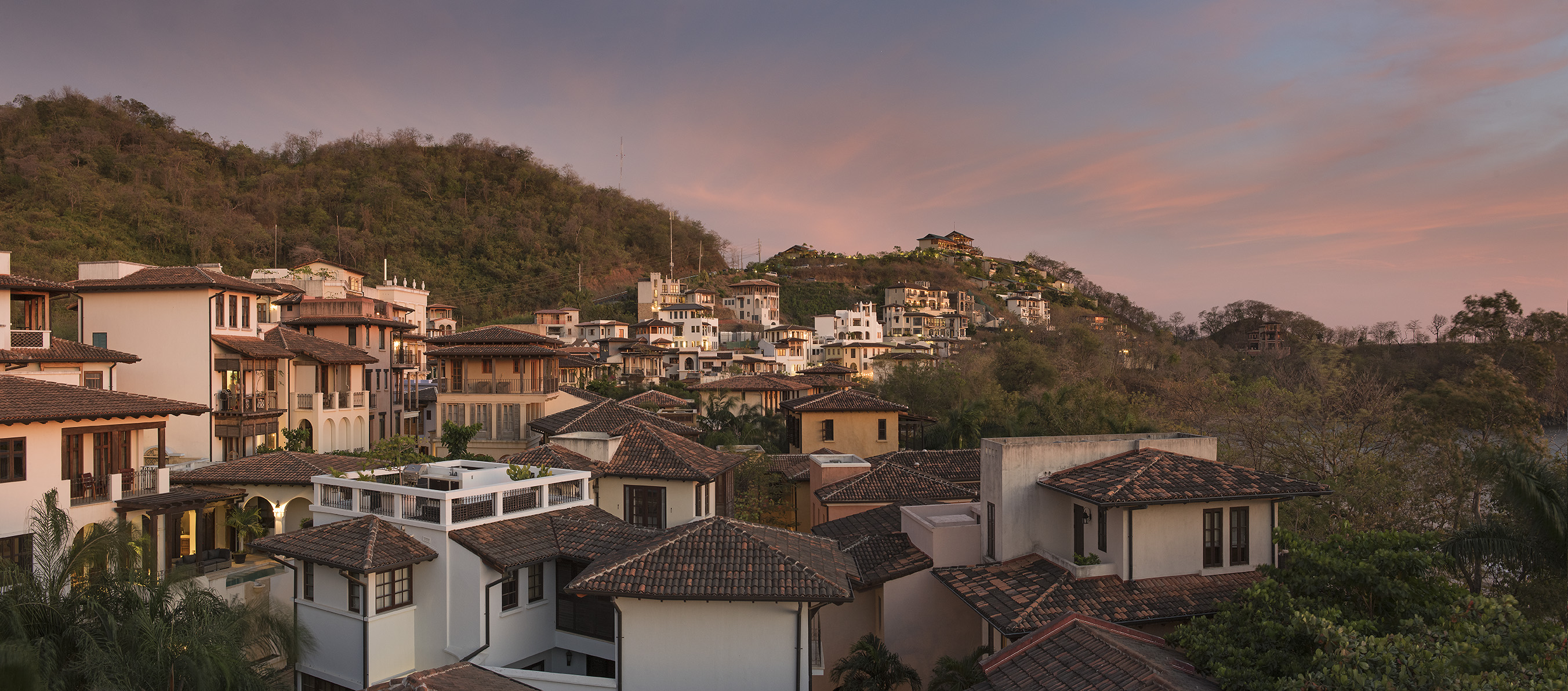 Las Catalinas in the Spotlight